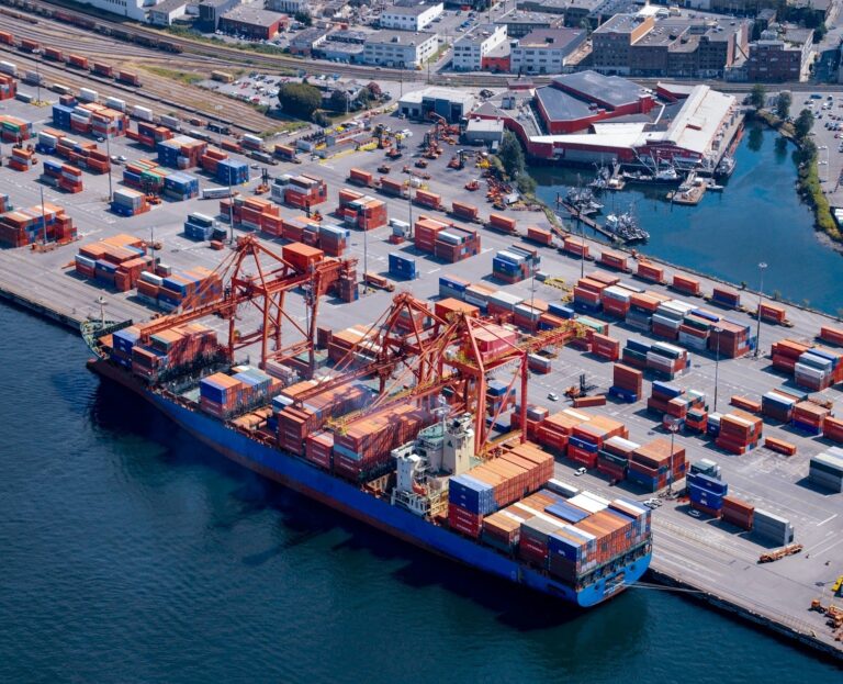 Invoice Management in Shipping: How to Automate Maritime Billing