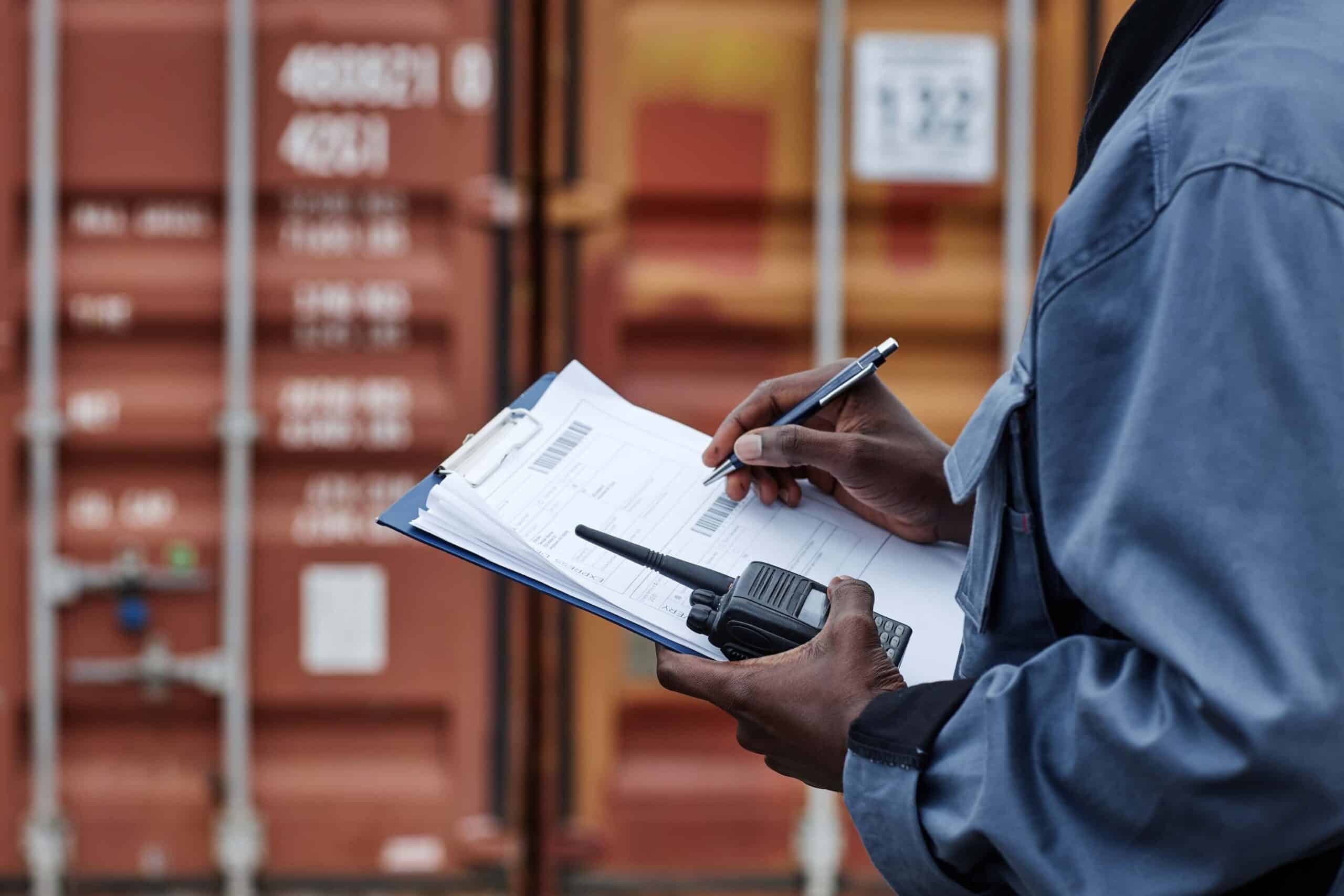LOLO Charges Explained: Lift-On/Lift-Off Fees in Shipping and Port ...